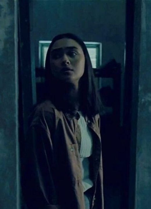 Tarsnak Iyvana - FilmeFarsi.com - Persian Dubbed | FarsiNama