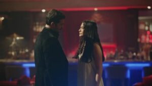 Ashraf Roya: Fasl 1 - FilmeFarsi.com - Persian Dubbed | FarsiNama